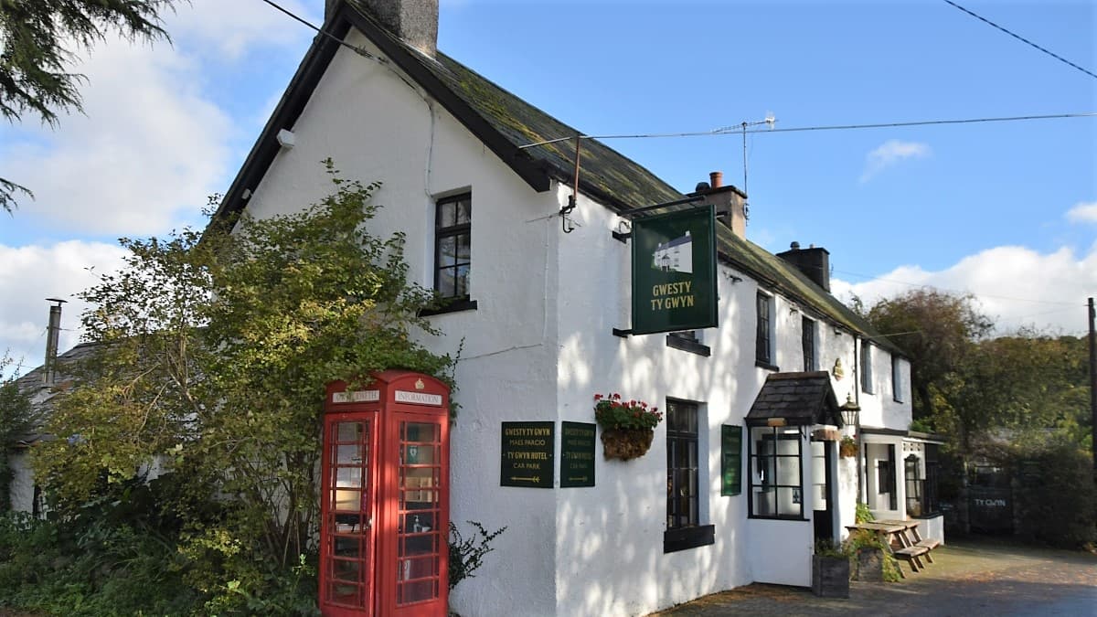Red phone boxes across rural Wales up for grabs for just £1 | cambrian ...